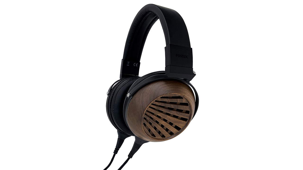 FOSTEXの新スピーカー「NF06」はホームシアターでも使いたい次世代ニアフィールドモニター » ホームシアターCHANNEL